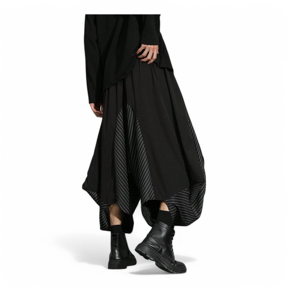 LIRUKA PANTS – SNOB ASIA | Hype and Japanese Streetwear